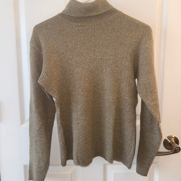 Express | Sweaters | Vintage Turtleneck Sweater | Poshmark